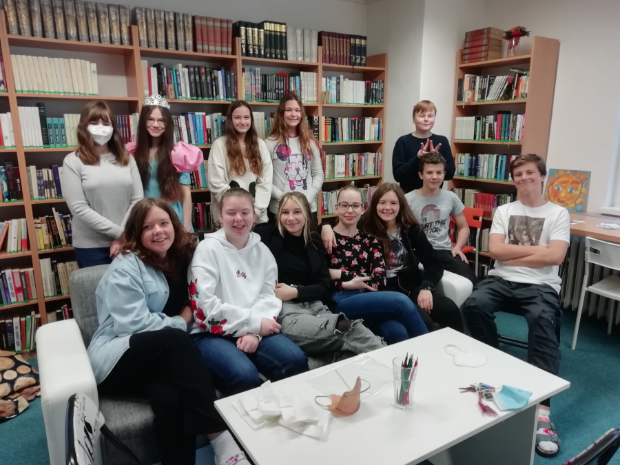 School Press Club - school newspaper easily and quickly